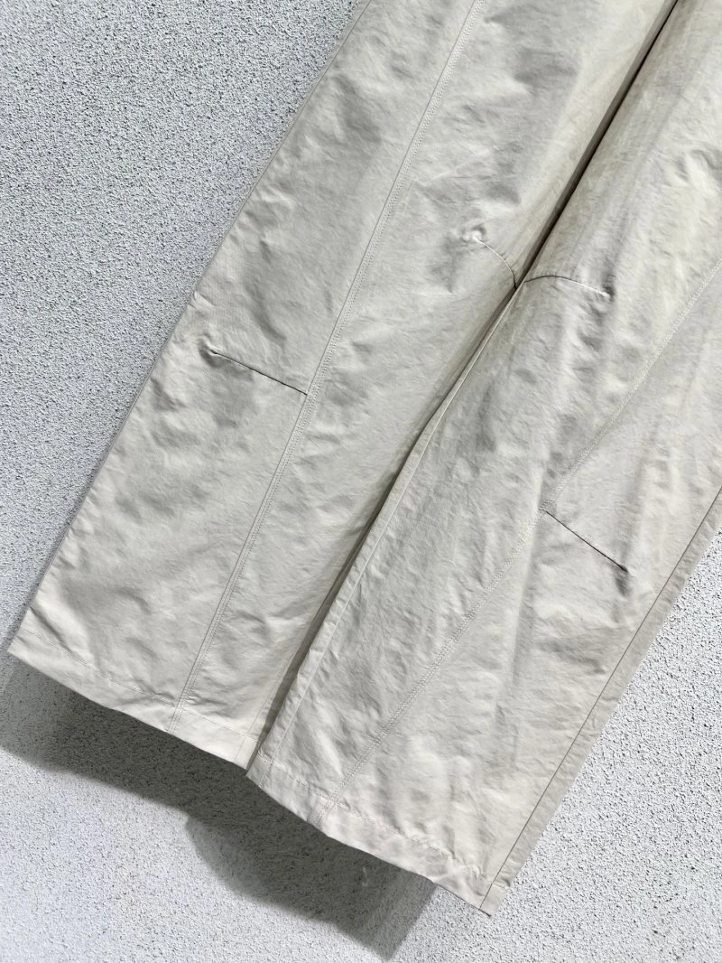 Official Alo Long Pants