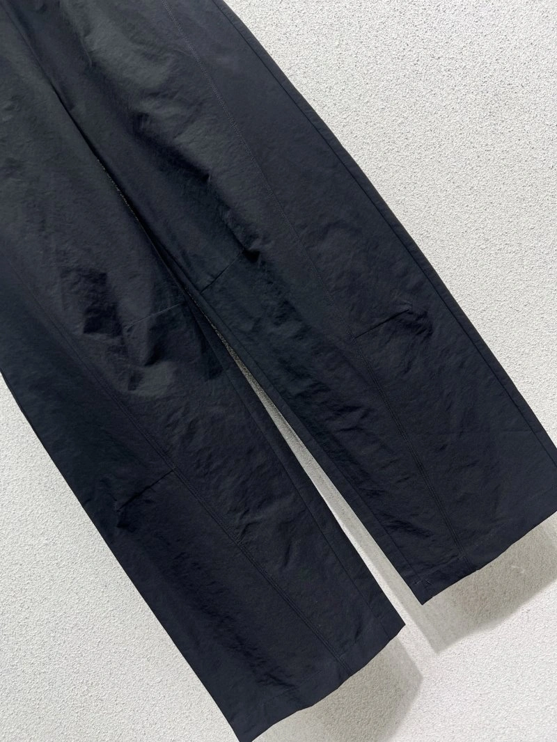 Official Alo Long Pants