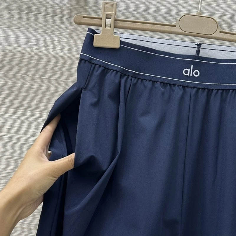 Top match Alo Long Pants