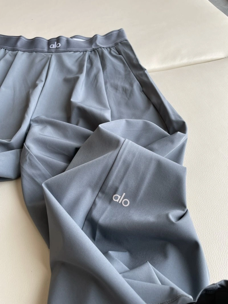 Indistinguishable Alo Long Pants
