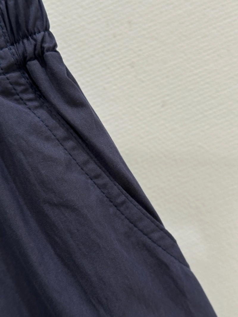 Official Alo Long Pants