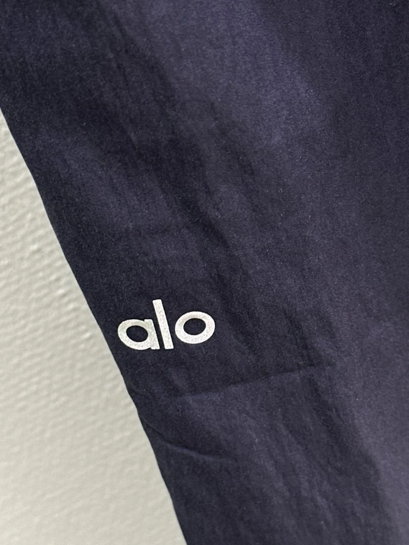 Official Alo Long Pants