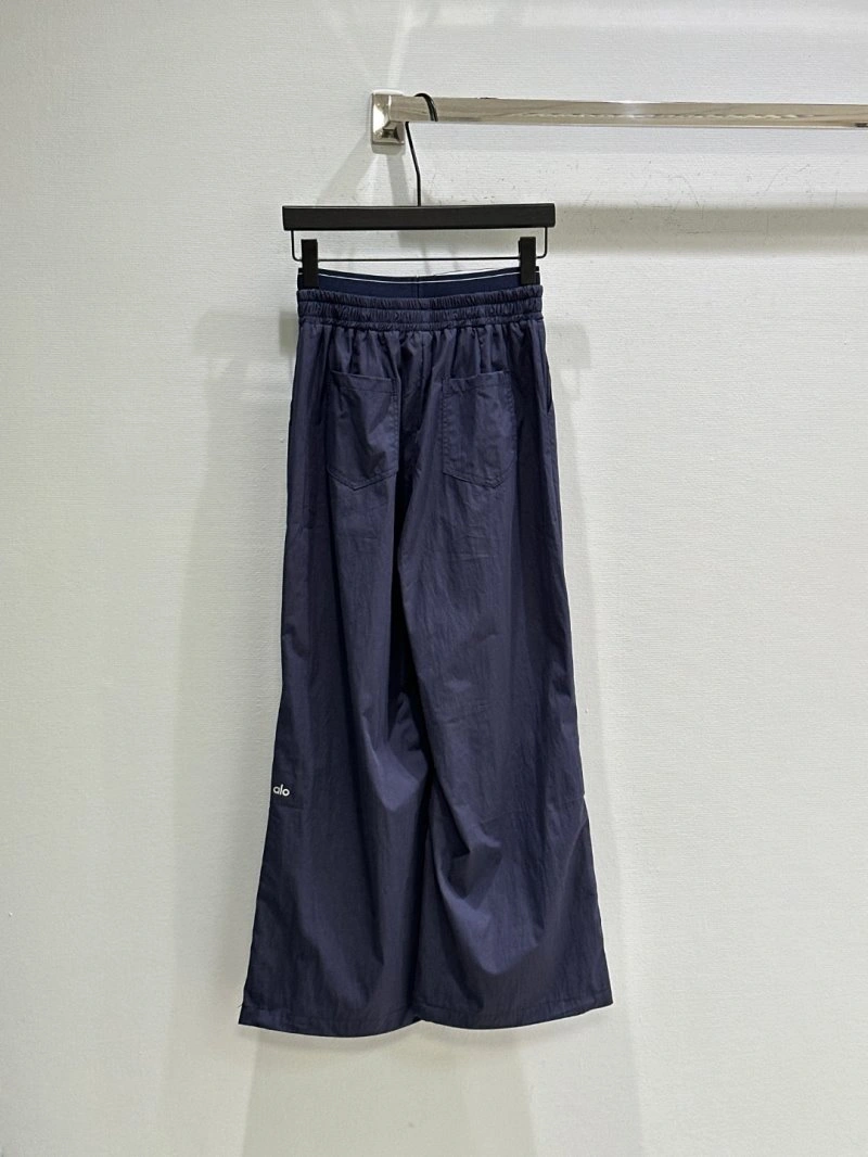 Official Alo Long Pants