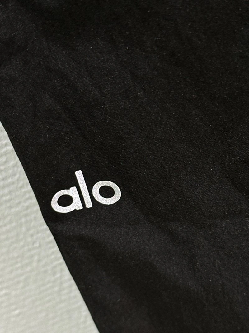 Official Alo Long Pants