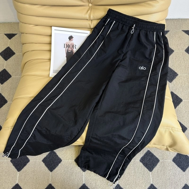 Brand-authenticated Alo Long Pants