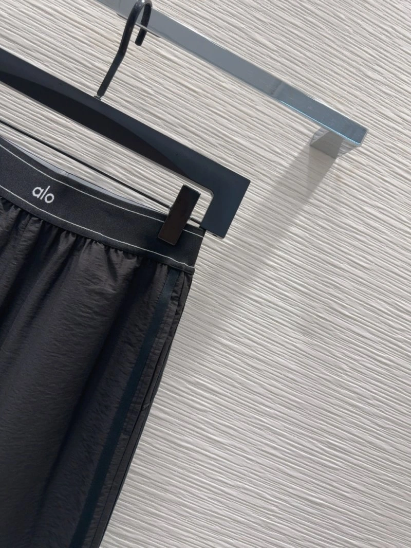 Original Alo Long Pants