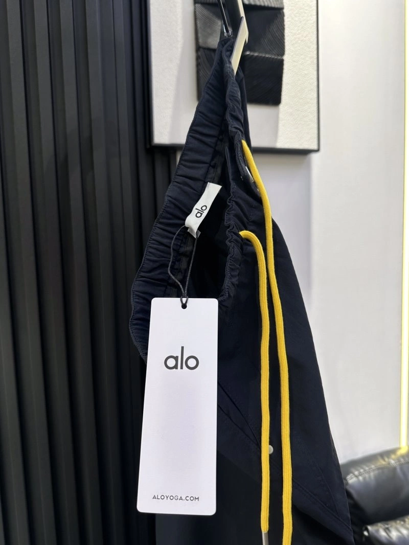 Real Alo Long Pants
