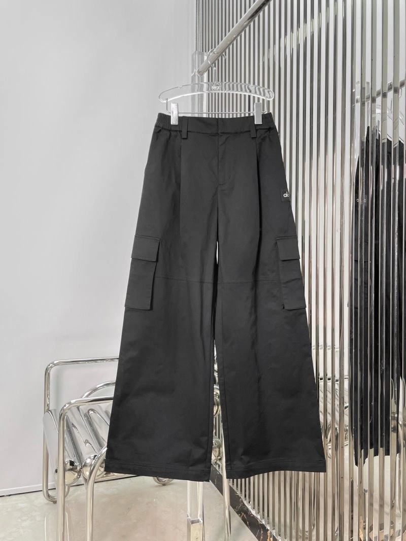 Top match Alo Long Pants