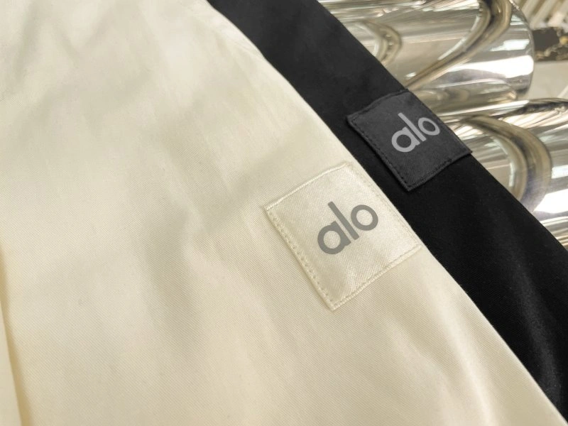 Top match Alo Long Pants