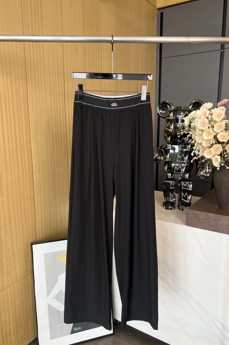 Alo Long Pants