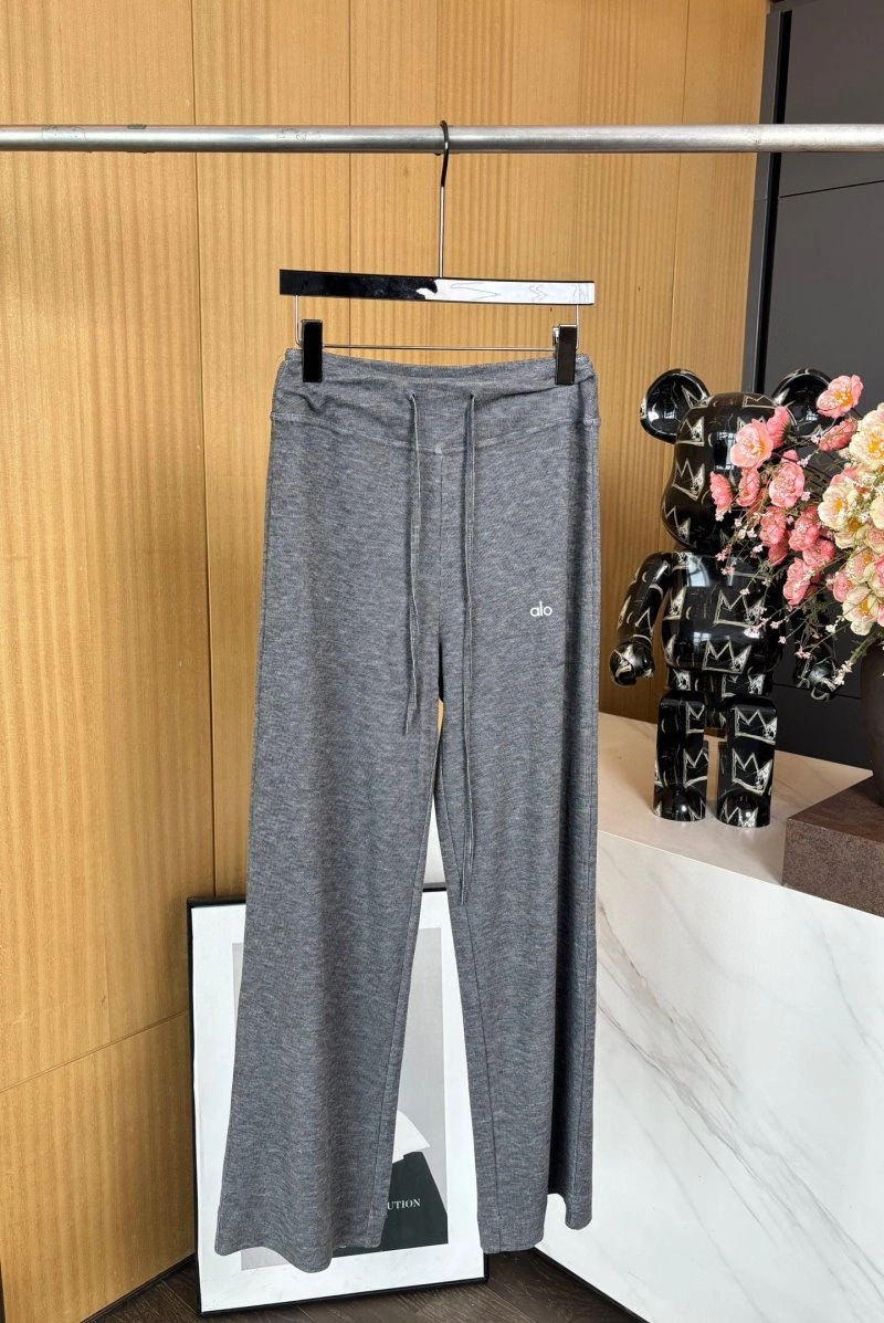 Alo Long Pants