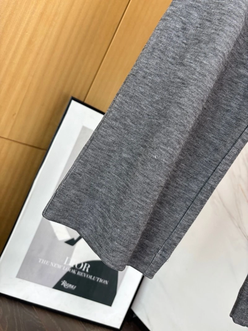 Exact replica Alo Long Pants