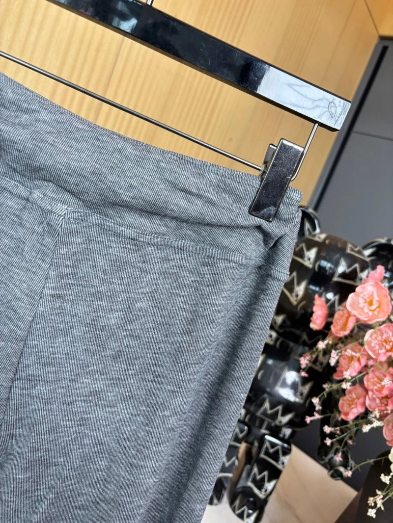 Exact replica Alo Long Pants
