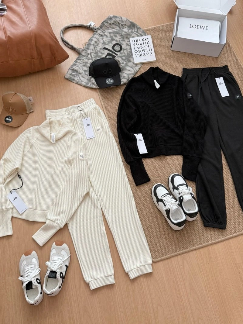 Alo Long Pants