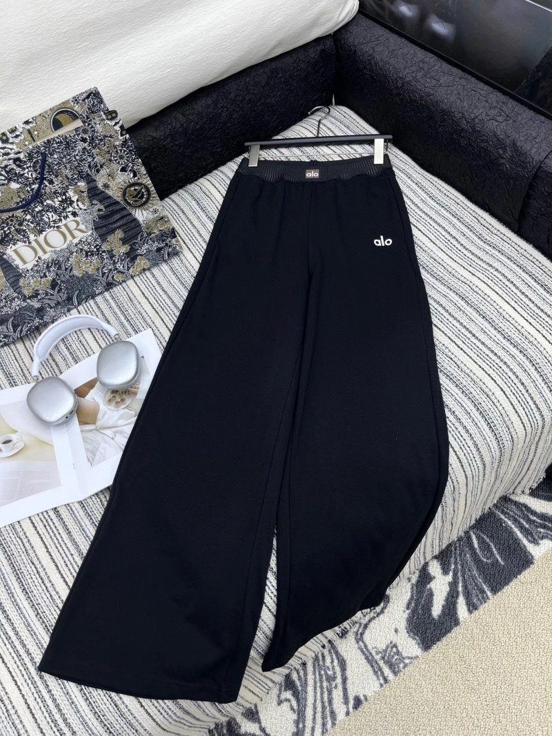 Alo Long Pants