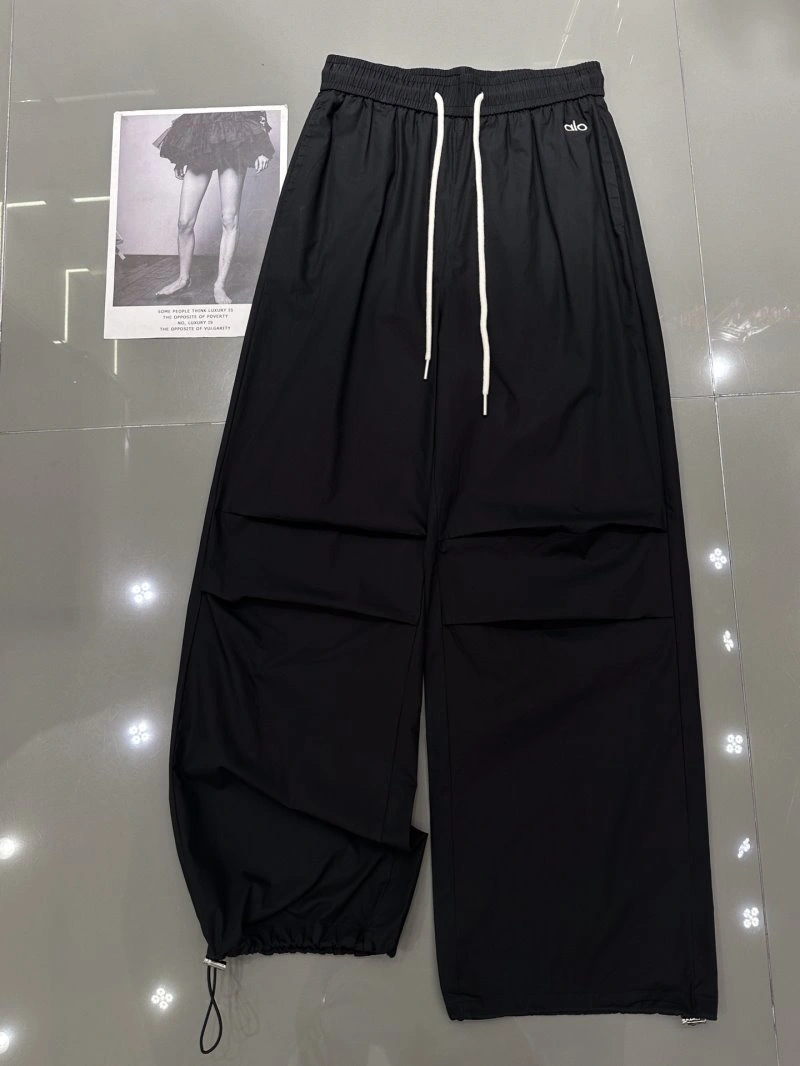 Budget-friendly Alo Long Pants