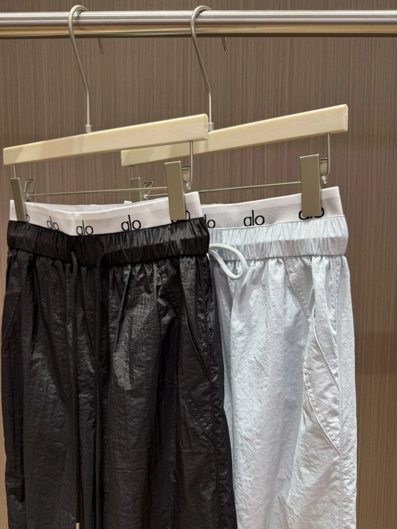 Exact replica Alo Long Pants
