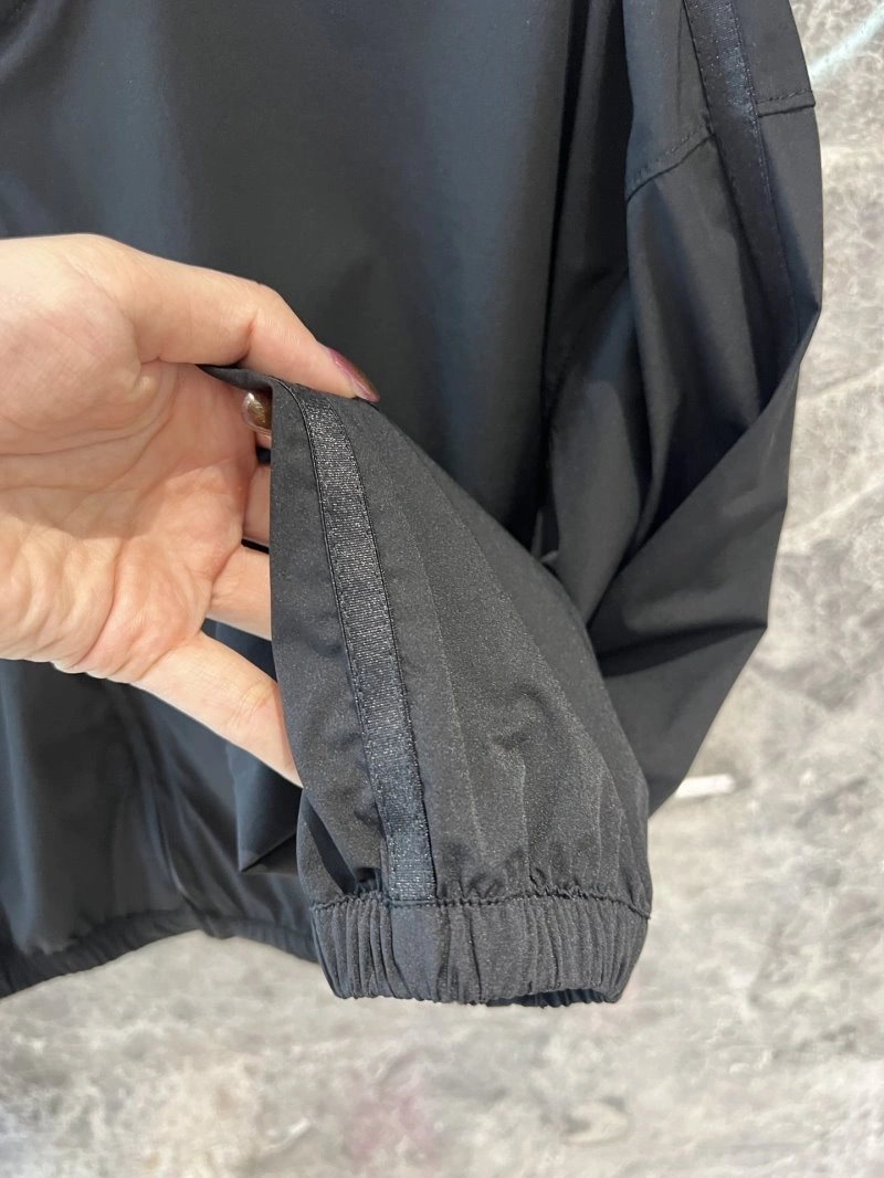Legit Alo Outwear