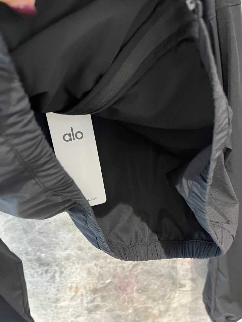 Legit Alo Outwear