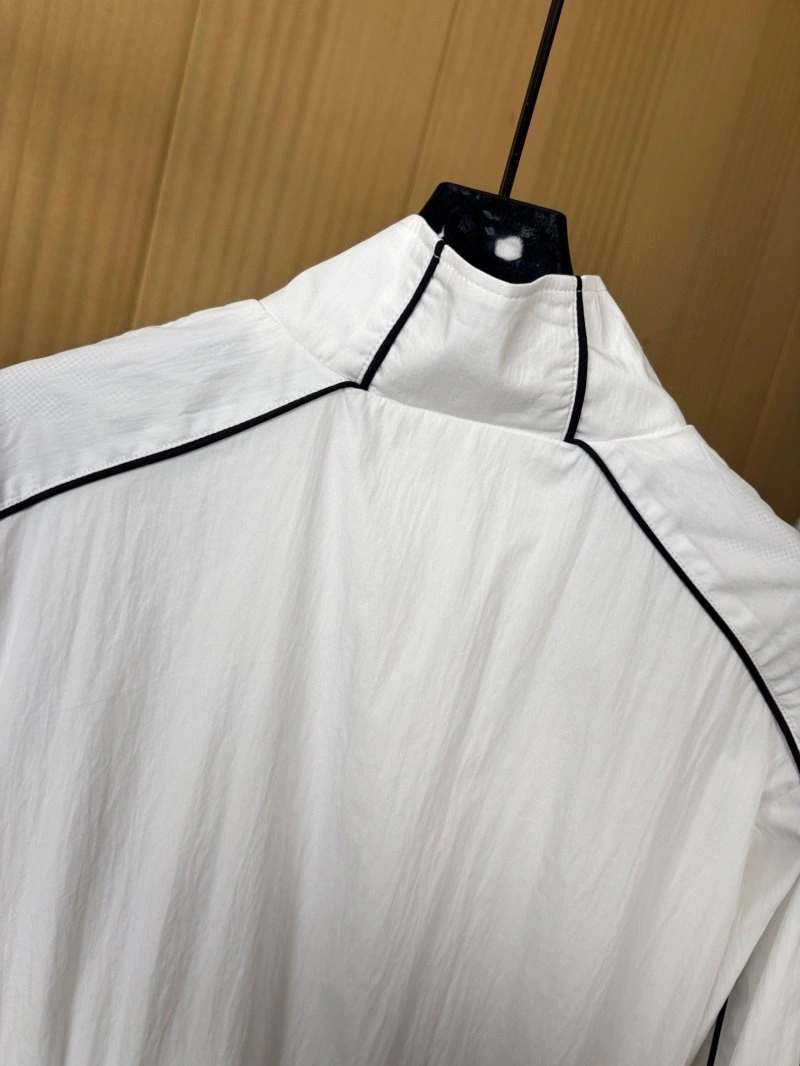 Budget-friendly Alo Outwear