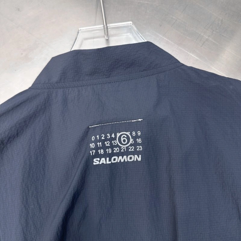 Accurate model Alo Outwear