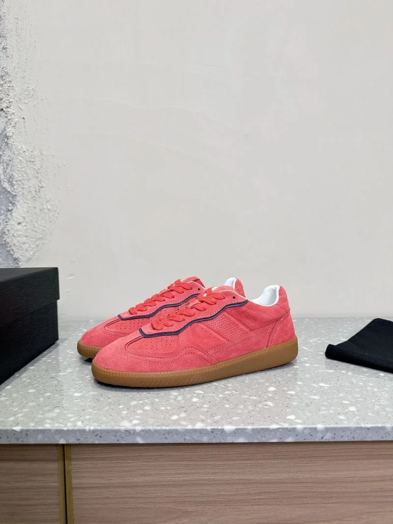 Top mirror Alo Shoes