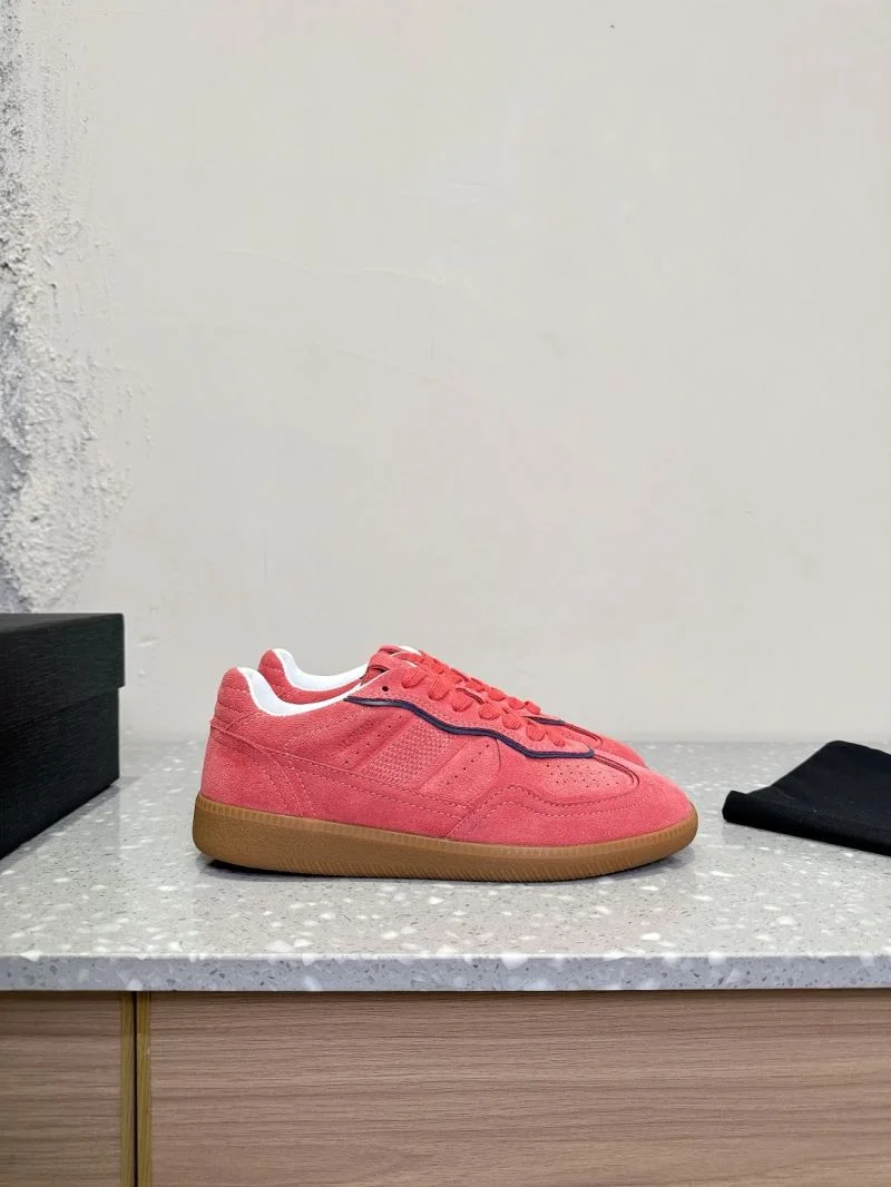 Top mirror Alo Shoes