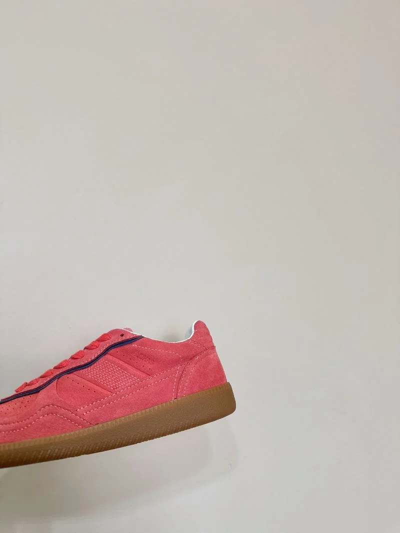 Top mirror Alo Shoes