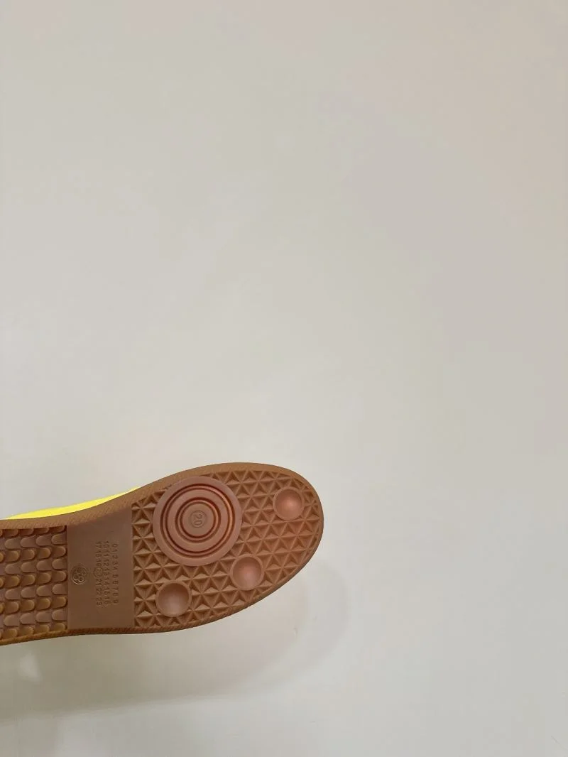 Brand-authenticated Alo Shoes