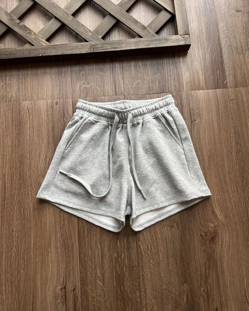 Alo Short Pants