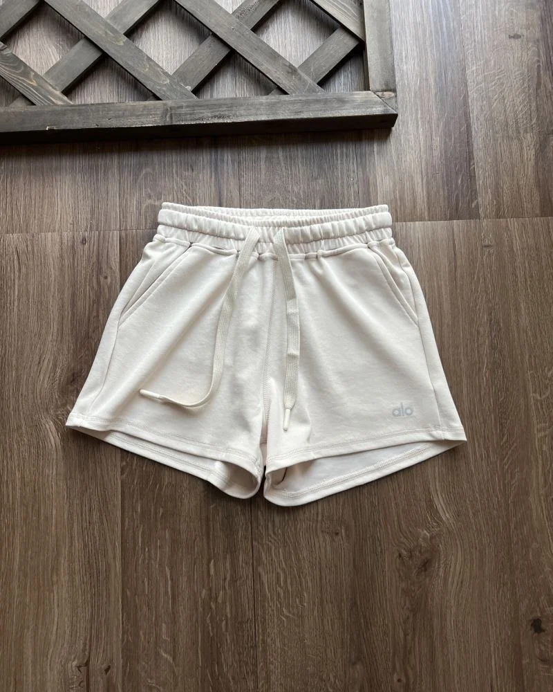 Brand-authenticated Alo Short Pants
