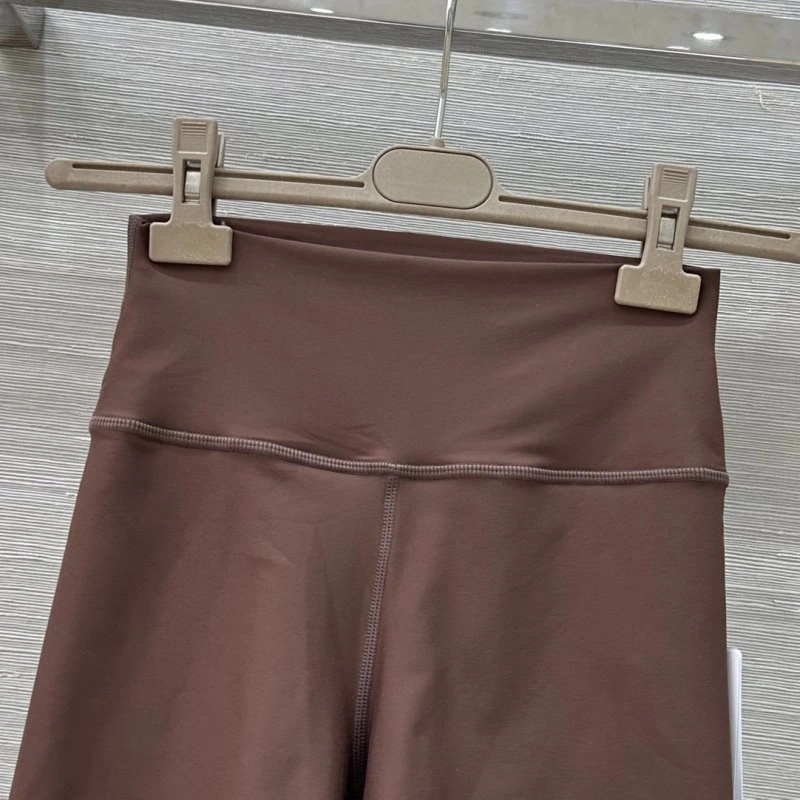Top mirror Alo Short Pants