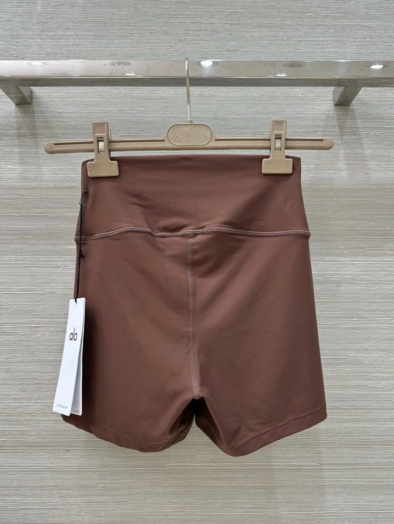 Top mirror Alo Short Pants