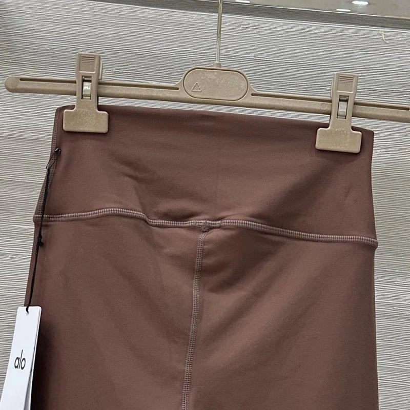 Top mirror Alo Short Pants