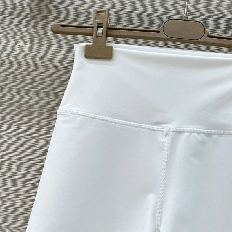 Indistinguishable Alo Short Pants