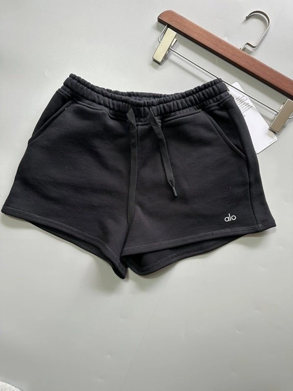 Alo Short Pants