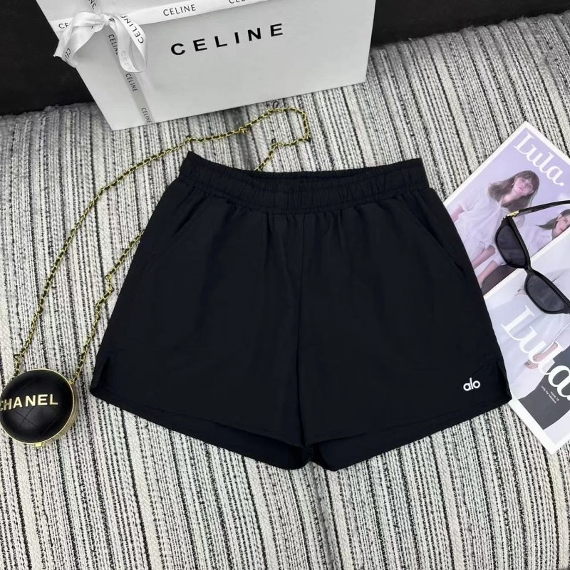 Alo Short Pants