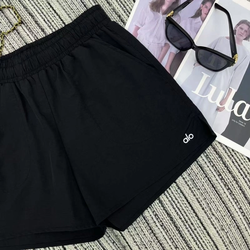 Legit Alo Short Pants