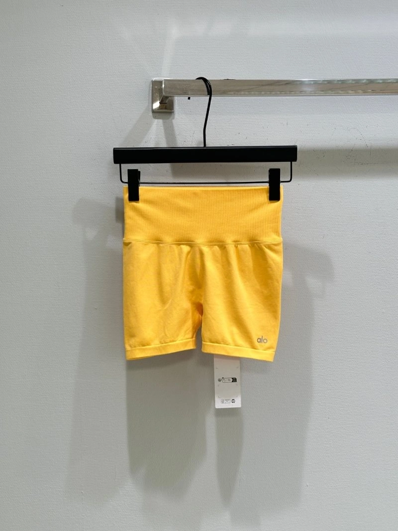 Alo Short Pants