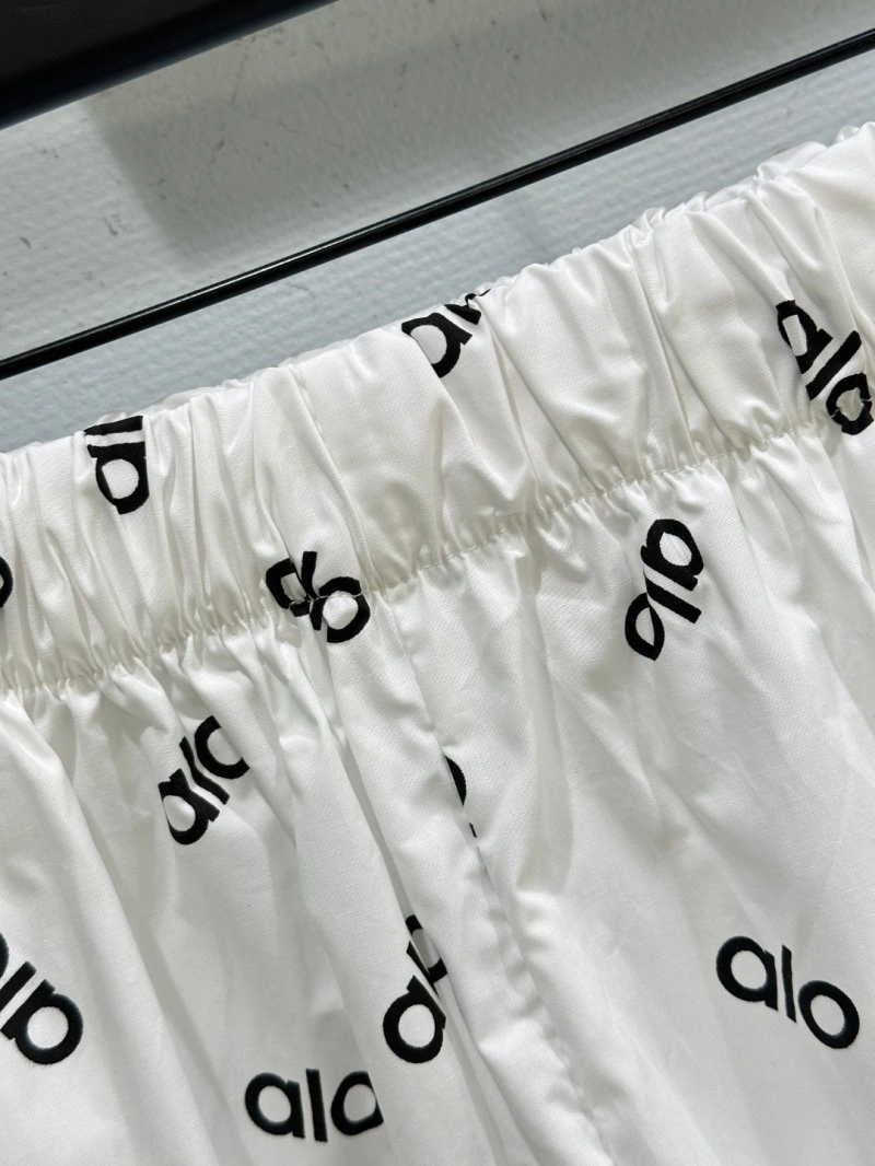 Top match Alo Short Pants