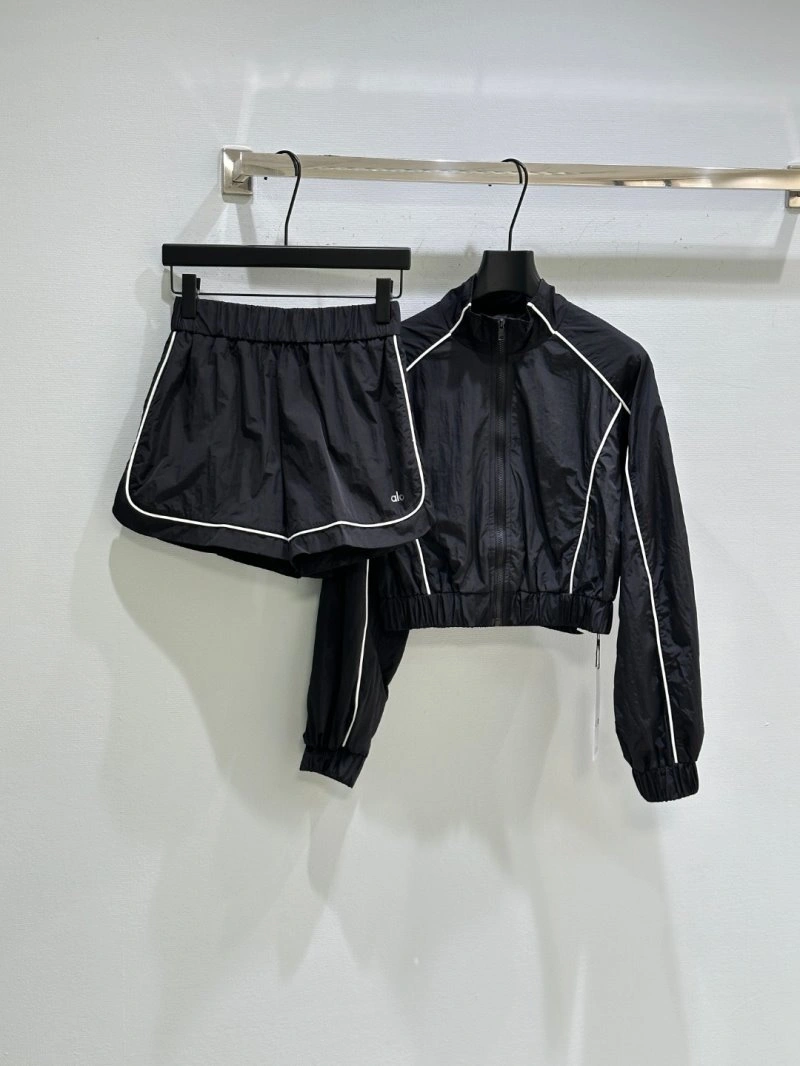 Alo Short Pants