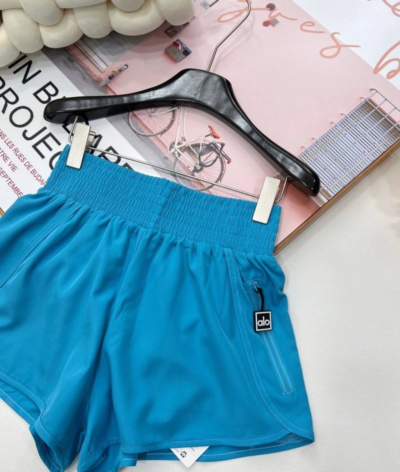 Brand-authenticated Alo Short Pants