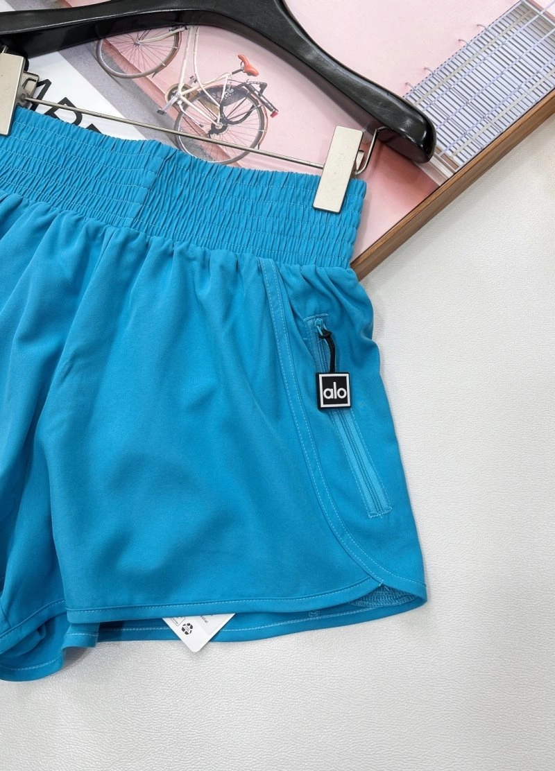 Brand-authenticated Alo Short Pants