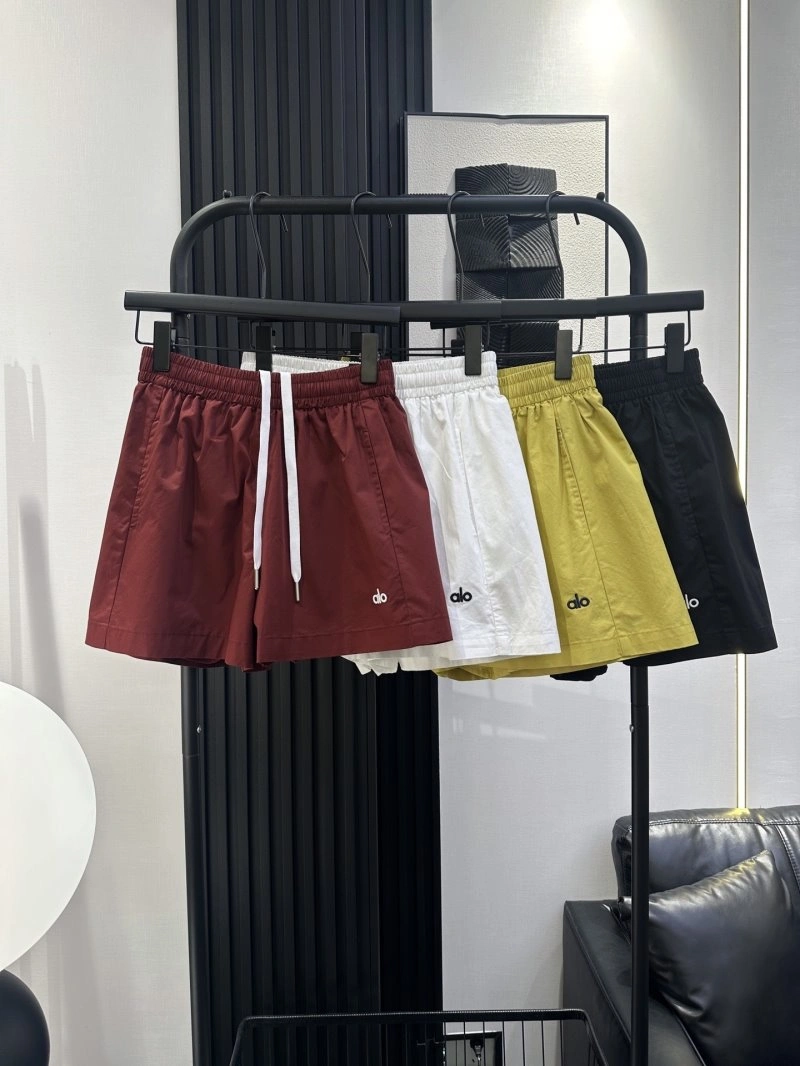 Alo Short Pants