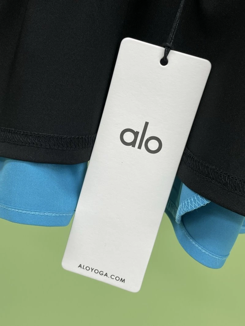 Official Alo Short Pants
