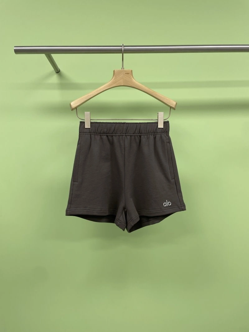 Alo Short Pants