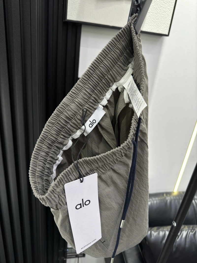 Bargain Alo Short Pants