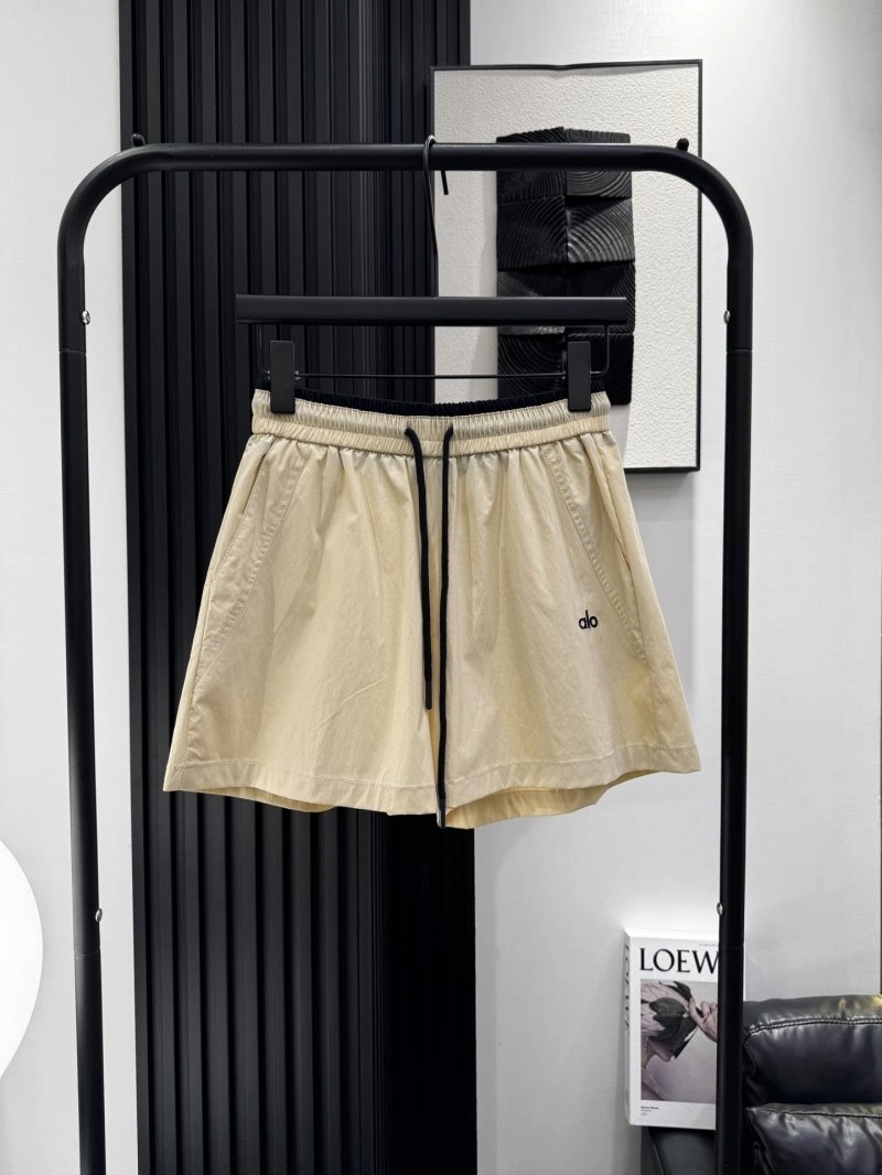 Exact replica Alo Short Pants
