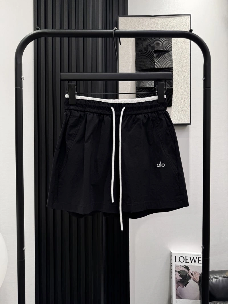Exact replica Alo Short Pants