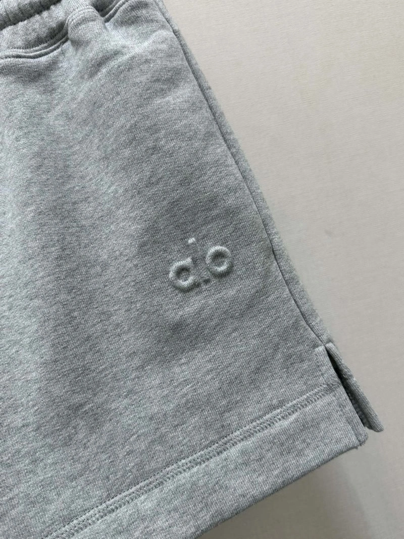 Legit Alo Short Pants